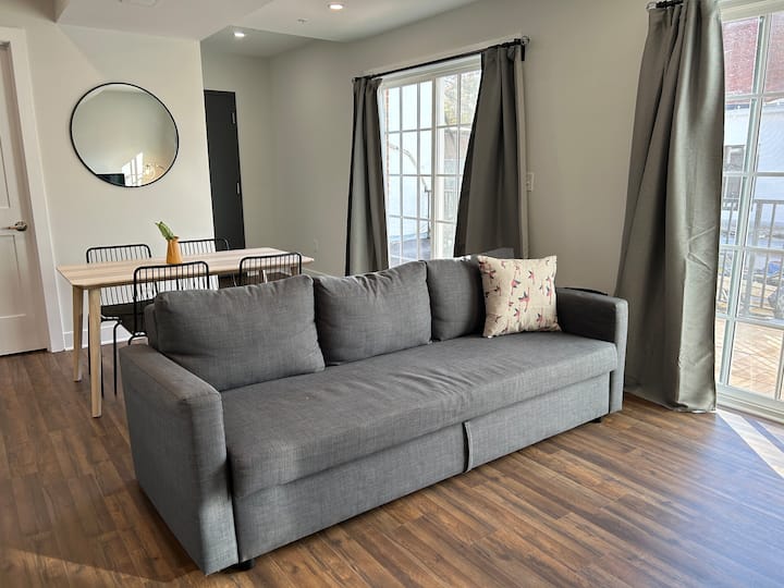 Georgetown Apt 2bedroom, 2.5bath - Washington, D.C.