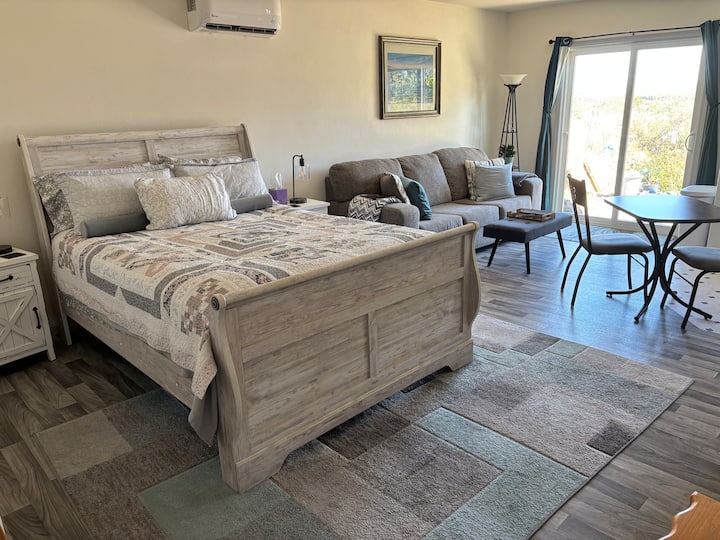 Little Desert Oasis - Nevada