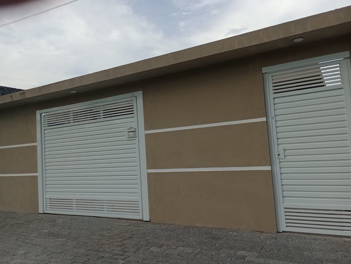 Mar e Sol Inn - Room with Private Bathroom. - Bed and breakfasts for ...