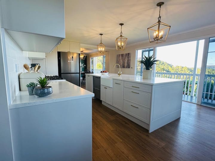 Farmhouse With A View - Kaukapakapa