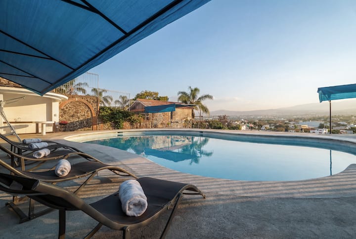 Casa Para 10 Con Alberca Privada Y Canchas - Jiutepec