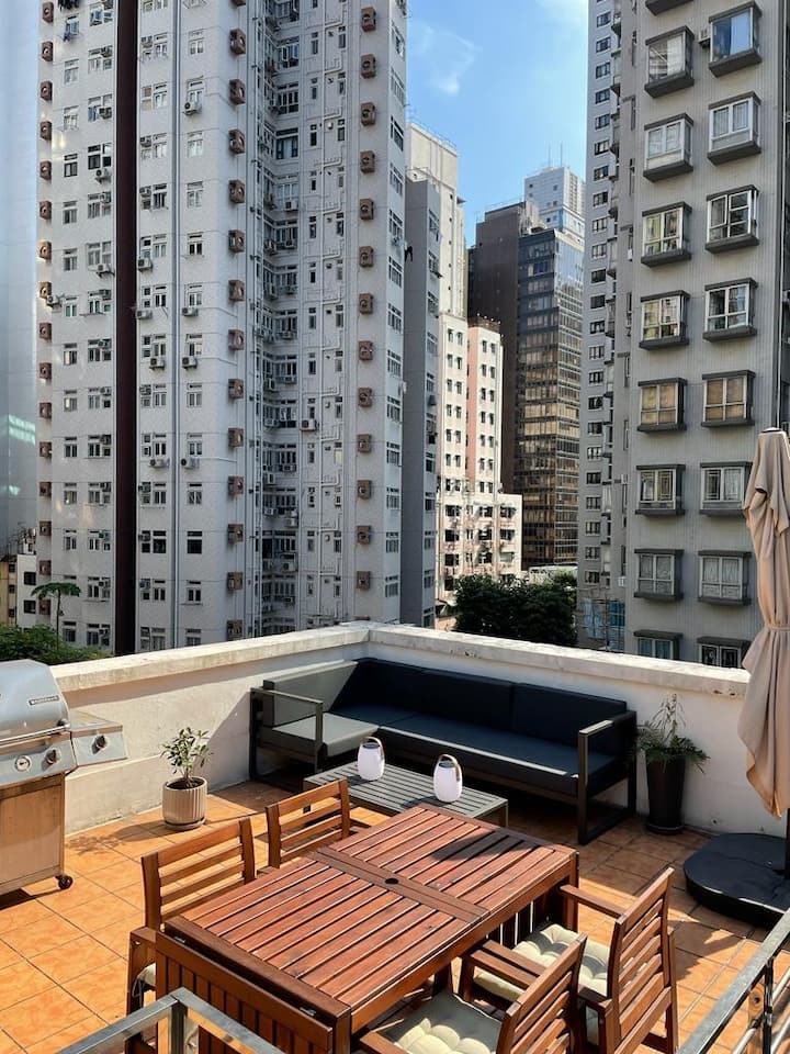 Cozy Apt Sheung Wan W/ Private Rooftop - Hong Kong