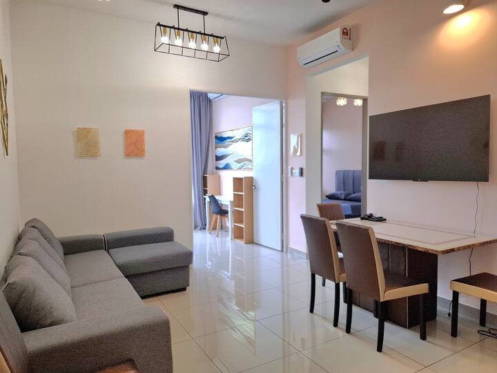 Entire Condo For 12 Pax:16 Sierra Puchong Near Mrt - Putrajaya