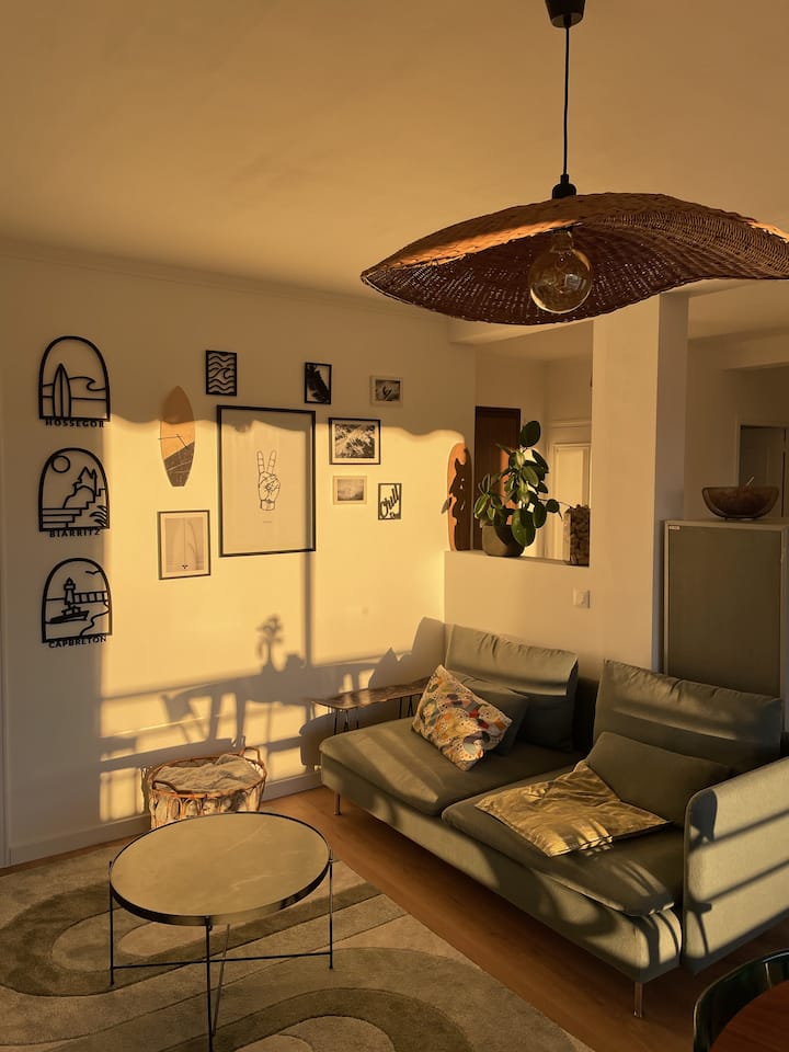 Lumineux Et Calme Avec Terrasse - Parking Gratuit - ibis Montpellier Centre Polygone