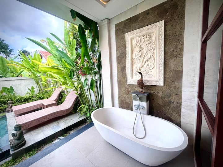 Promo ! Spacious Private Villa 200 M2,by Ricefield - Ubud