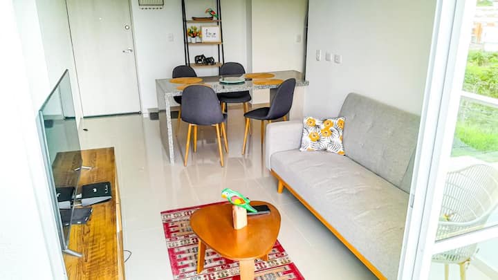 Relaxing Pool - Ukumari Apt 2br/1ba Near Airport - Colombia
