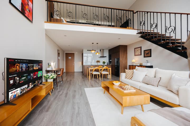 Festive Duplex Pentstudio W Lakeview & Netflix - 中国