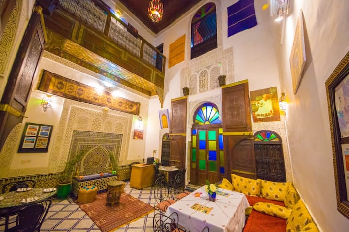 Dar Lalamoune Riad Over 400 Yo - Fes