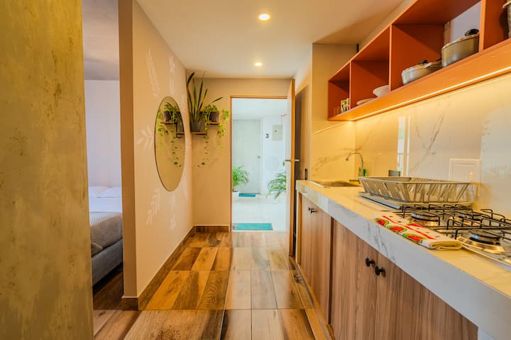 Almería Apt– Stylish Studio W/ Balcony Near Centro - Cartagena