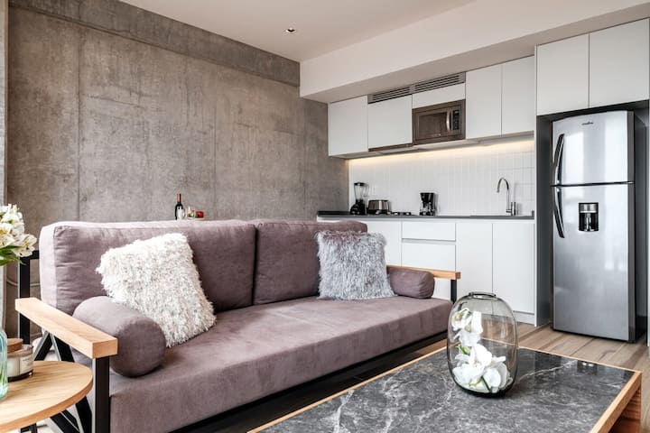 Luxury 1-bedroom In Tower With Pool, Gym & More - Guadalajara, Mexico