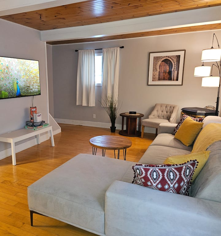 Urban Cottage In Kingston, Canada - Kingston, Ontàrio, Canadà