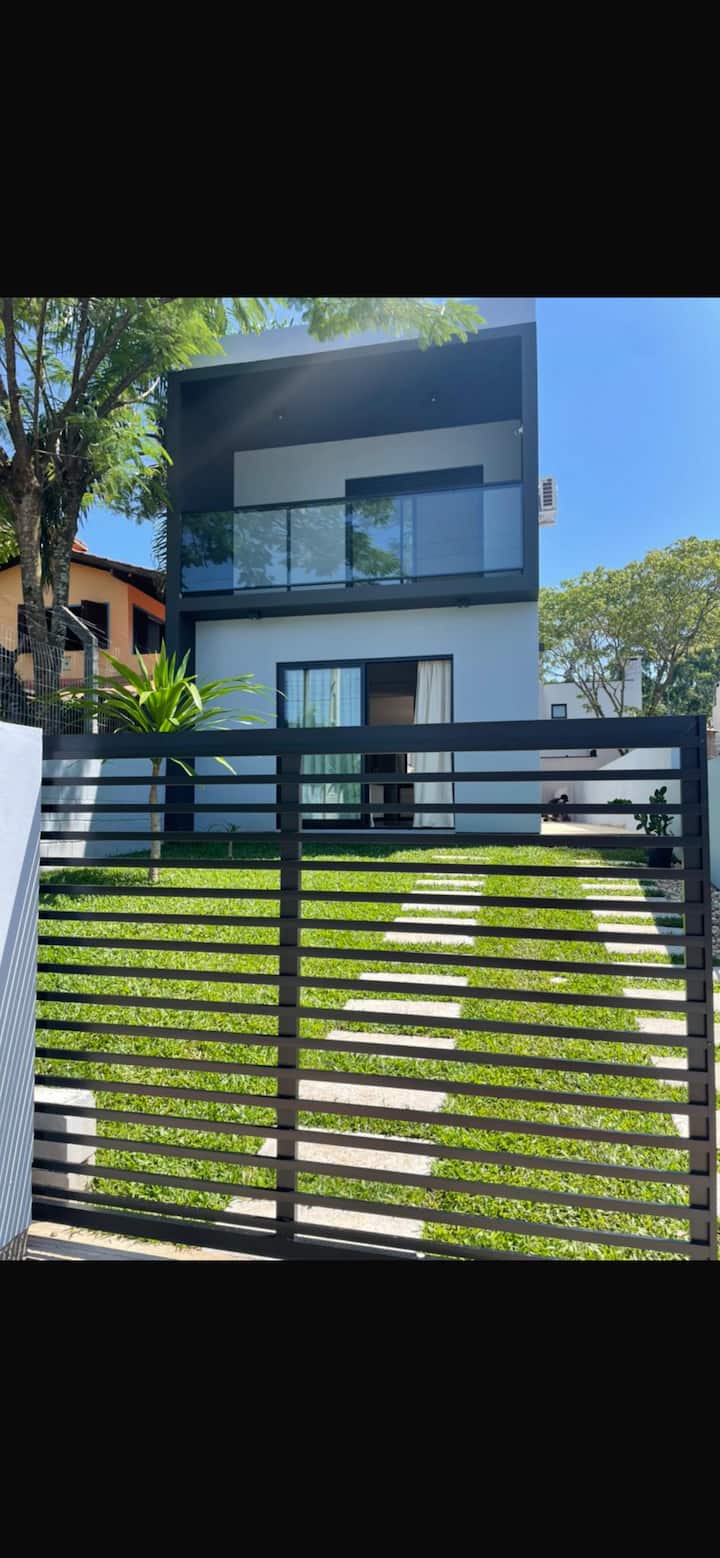 Sobrado Alto Do Village - Garopaba