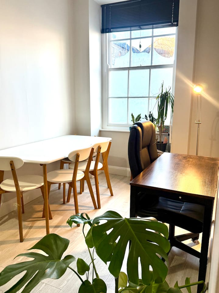 Estadia Moderna No Coração De Limerick - Limerick, Ireland