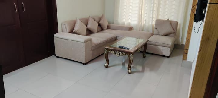 Fully Furnished 3 Bedroom Apart. Mohammadpur Dhaka - Daca