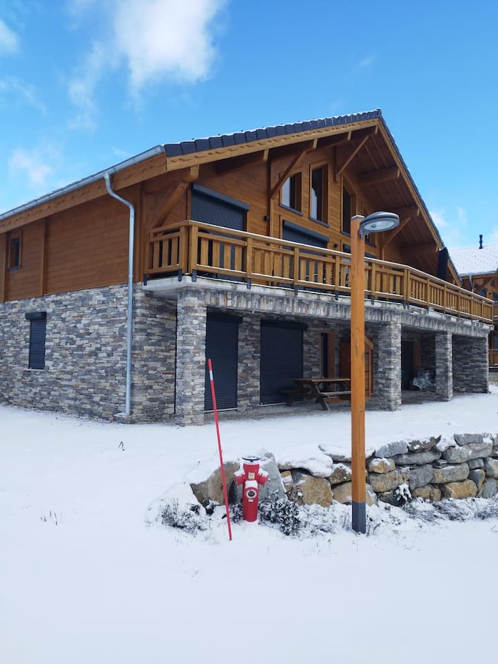 Appartement Bas Chalet 85m2 Neuf La Joue Du Loup - La Joue du Loup