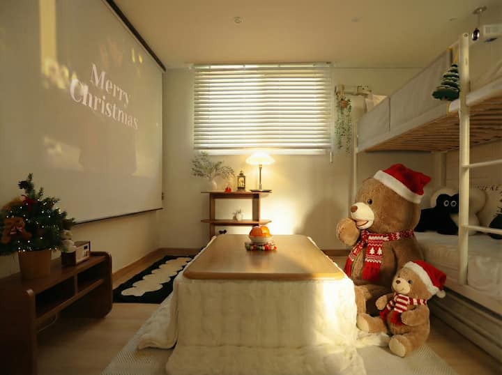 House By A Hongdae Graduate Creative Director - Séoul