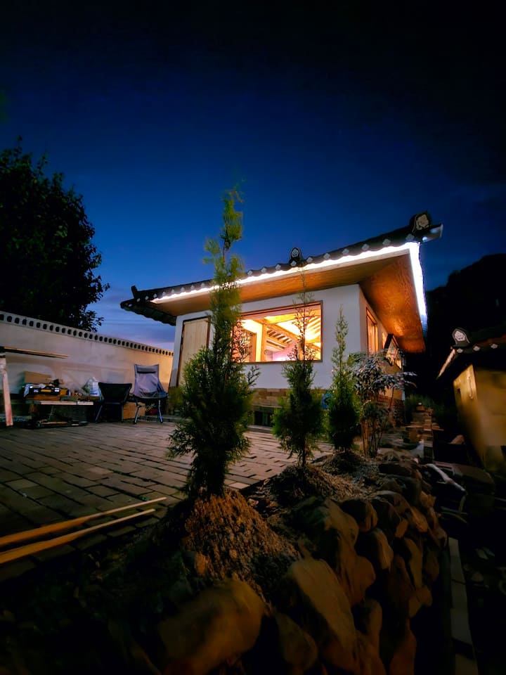Hanok Stay Sarangchae - Busan