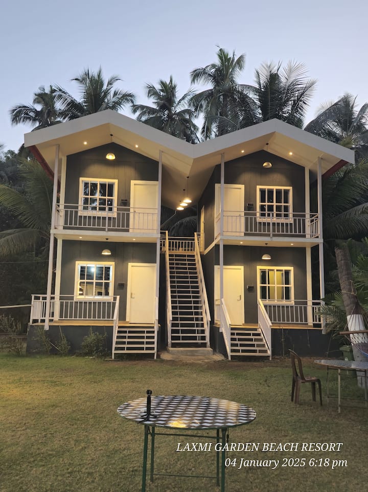 Laxmigarden Beachresort Cottage. - Palghar
