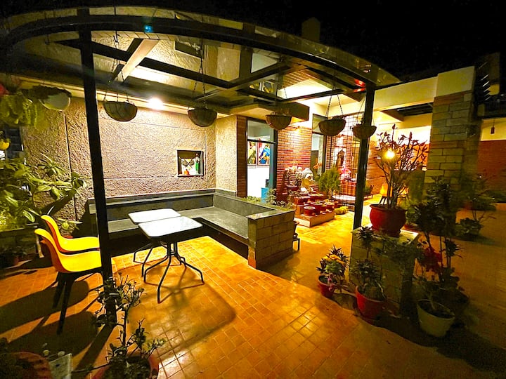 Airnest, A Lovely Stay With A Candle Lit Terrace. - Dehradun