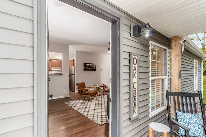 Oak Creek-hot Tub,woods,fire Pit,creek Play Area - Laurelville, OH