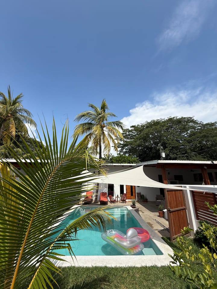 2 El Tunco Priv/villa Bbq Pool Step From Ocean - El Salvador