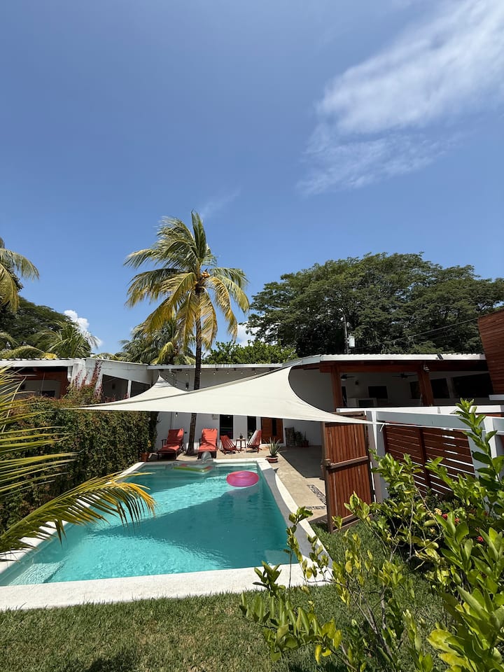 Villaoya El Tunco#1 Oasis
& Surf Escape Yoga - エルサルバドル