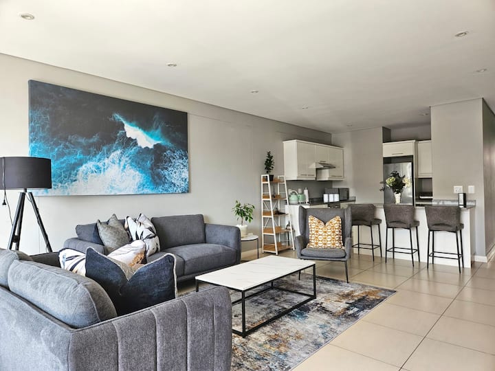 Beacon Rock 19 •Serviced Daily• Umhlanga Apartment - Umhlanga