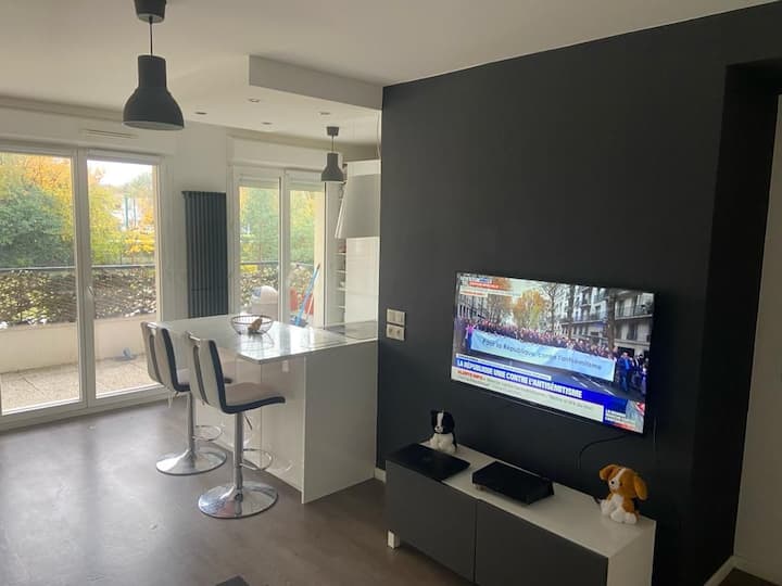 Chambre Privée Dans Un Bel Apt - Trappes