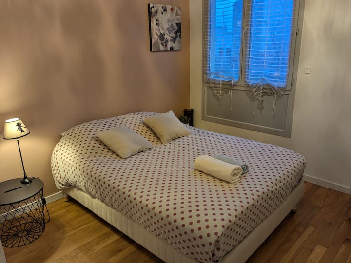 Appartement Proche Part-dieu, Avec Parking - Lyon Part Dieu Station