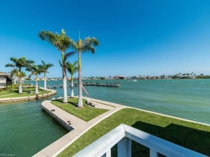 Paradise For You On The Water - Marco Island, FL