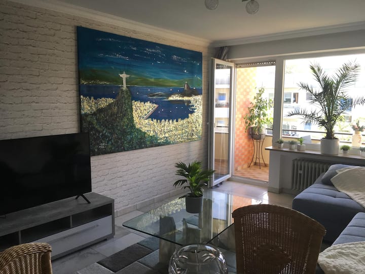 Schöne Wohnung In Obersendling, Perfekte Anbindung - München