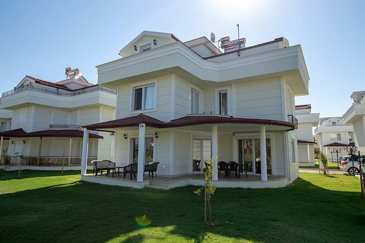 Ege'deki Tatil Villaniz 5+1 - Dikili