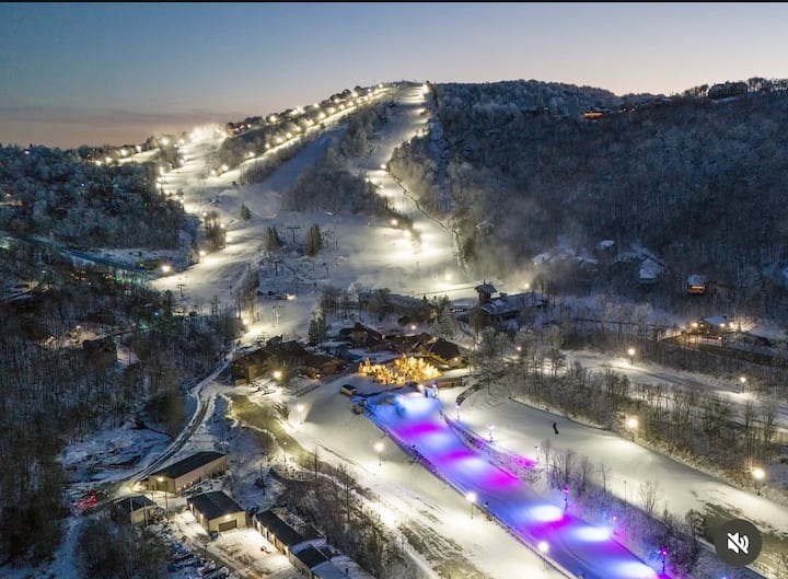 Beech Mtn Condo 1 Minute Drive To Ski Resort - Beech Mountain, NC