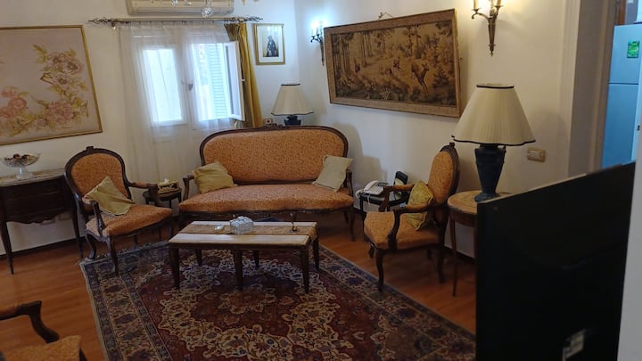 Stylish 2br By Nile, Zamalek & Downtown - Cairo