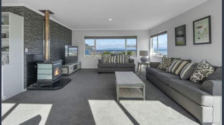 Lochside Haven - Lake Taupo