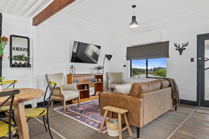 The Miners Cottage - Portland - Australia