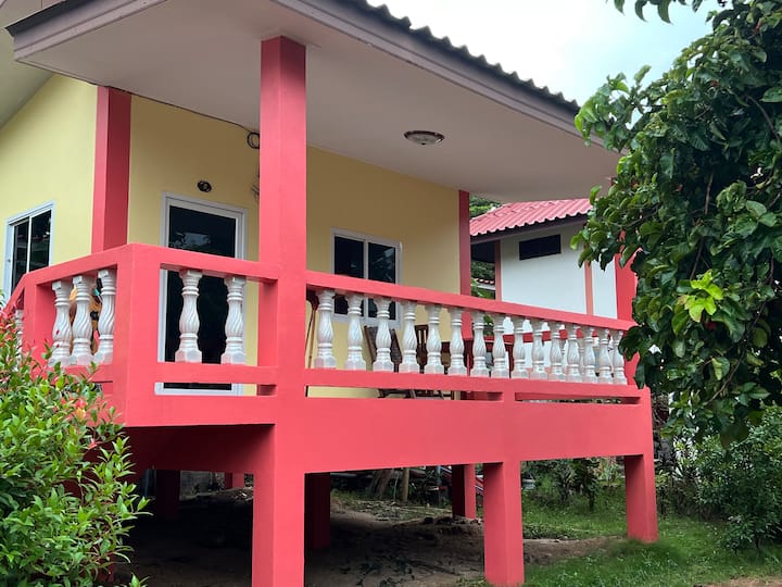 Risa’s Retreat Bungalow 2 - Ko Pha Ngan