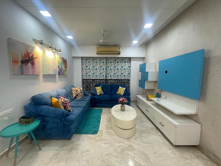 Tastefully Done 2bhk Cozy Flat With Artistic Charm - Thane