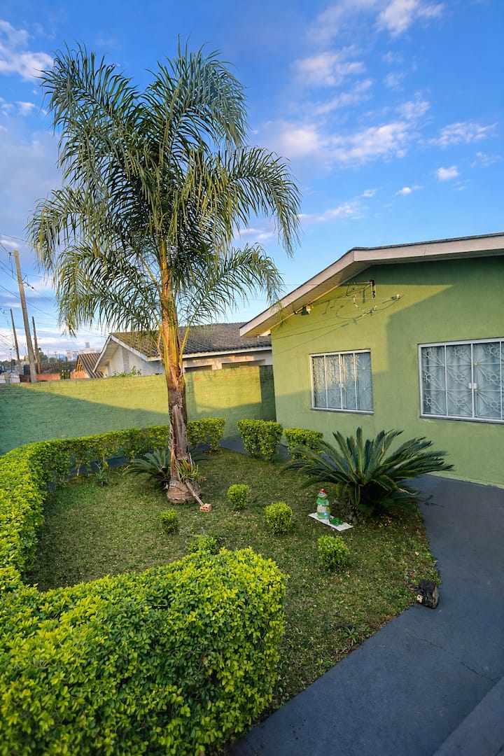 Casa Térrea Tranquila | Ideal P Trabalho E Família - Ponta Grossa