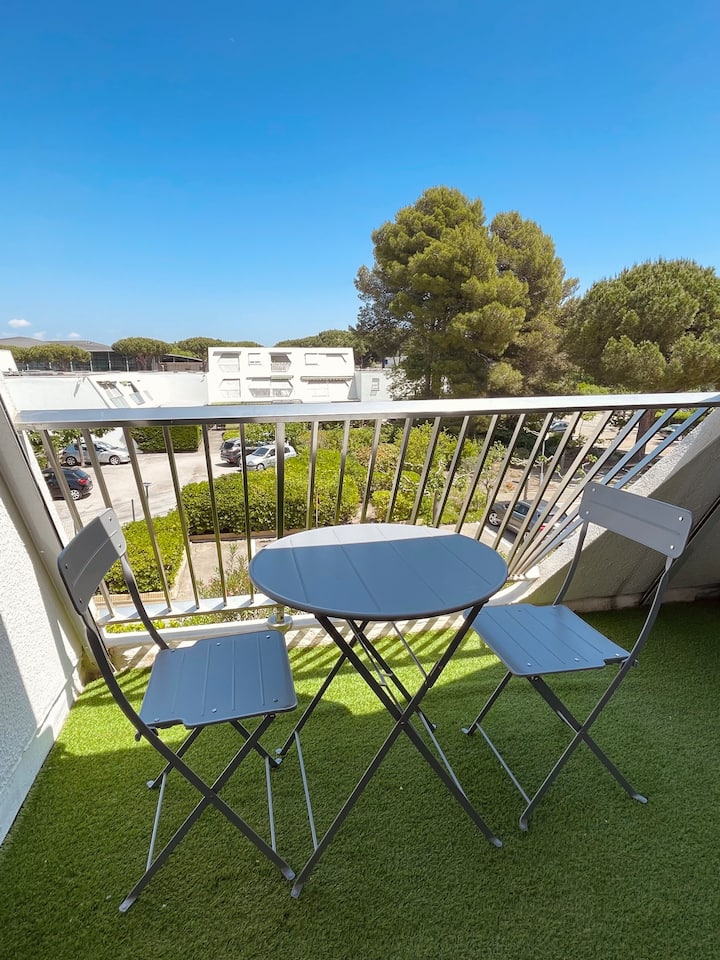 Joli Studio Avec Balcon - La Grande-Motte