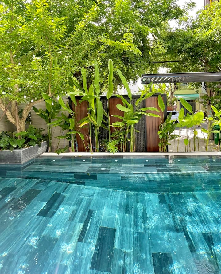 Modern Villa-near The Sea My Khe Da Nang-5br - Đà Nẵng