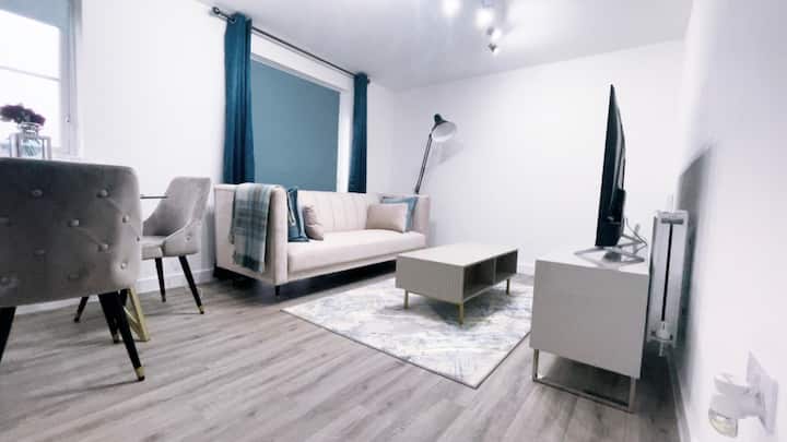 2bedroom,city Centre Views,free Parking,fast Wifi - Coventry
