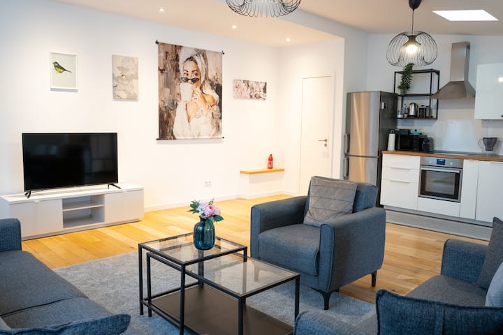 City Vibes With Terrace I  R5 - Berlín