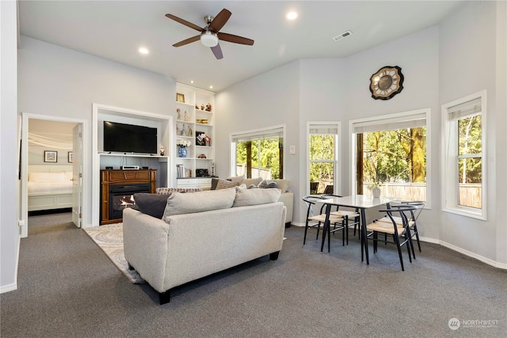 Quiet-fun-loving-place - Redmond, WA