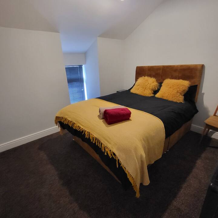 Beautiful & Clean Rm In Stafford - 斯塔福德