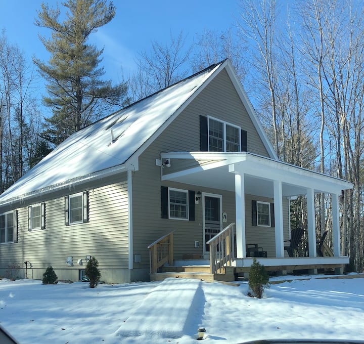 Cozy Ragged Mountain Retreat - Danbury, NH
