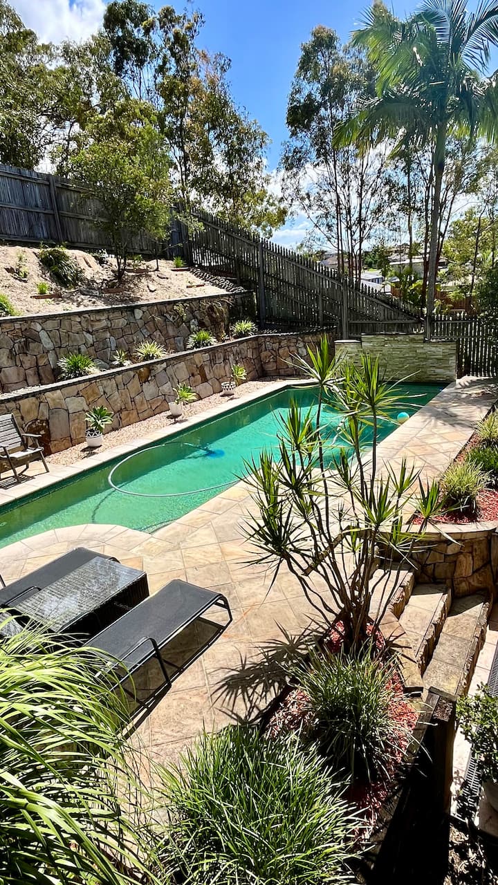 Resort-like Living In A Leafy Brisbane Suburb - Australia