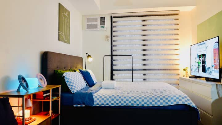 Casa Feliz Studio (Pool, Basketball & Board Games) - Pasig