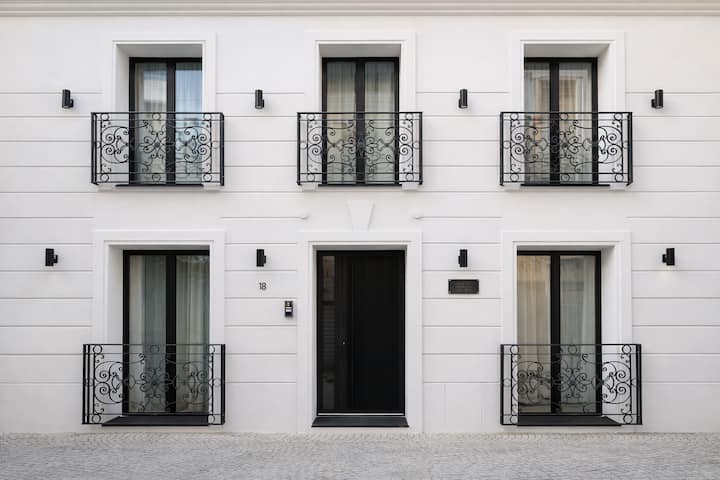 Azulis Suite Tigellio · Historic Luxury Stay - Olbia