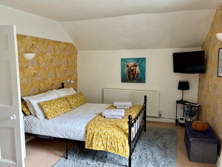 Central Whitby Georgian Apartment, 2pm Check In - Whitby